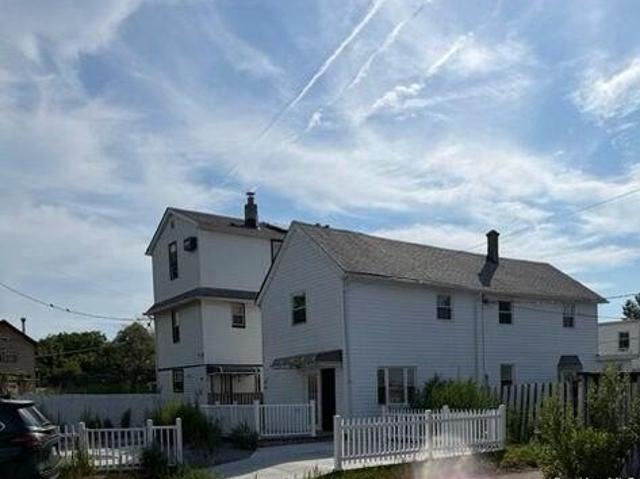 44 Broadway, Howard Beach, NY 11414
