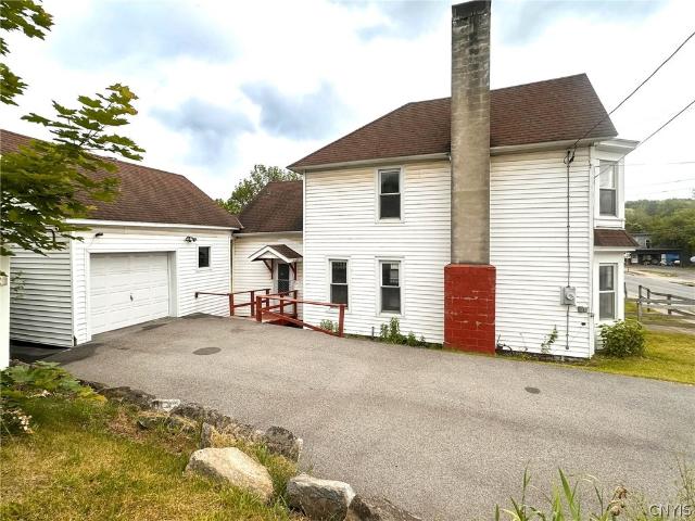 44 Bridge Street