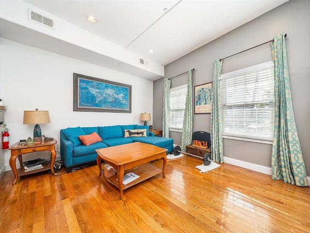 44 Bryant Ave # 1