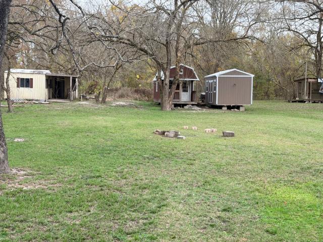 44 Caney Creek Dr, Huntsville, TX 77320 | MLS #4472 | Compass