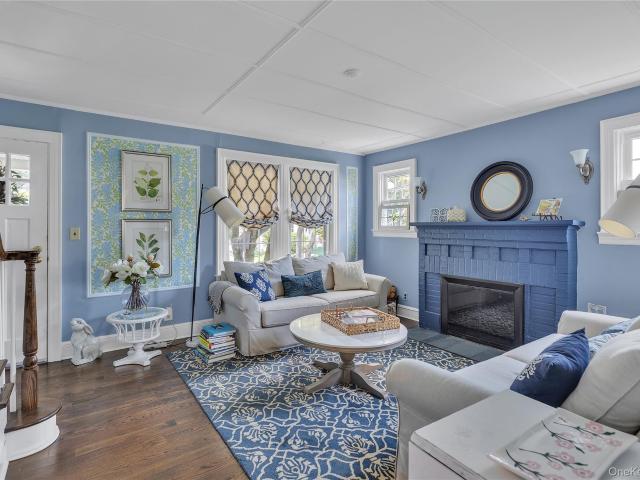 44 Cedar Valley Lane