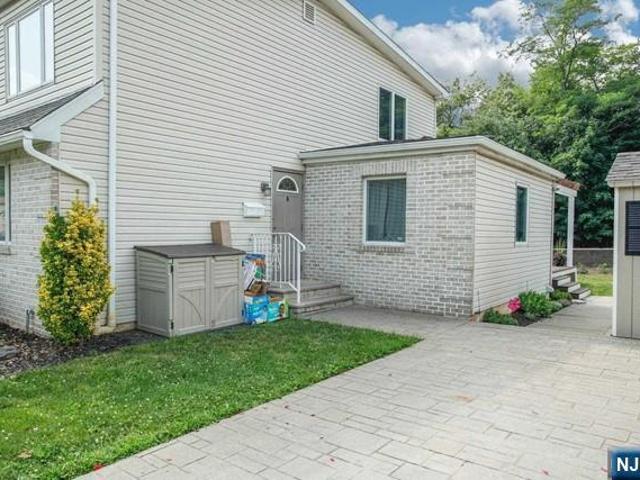 44 Chamberlain Ave, Unit 2, Elmwood Park, NJ 07407 | MLS #26005 | Compass