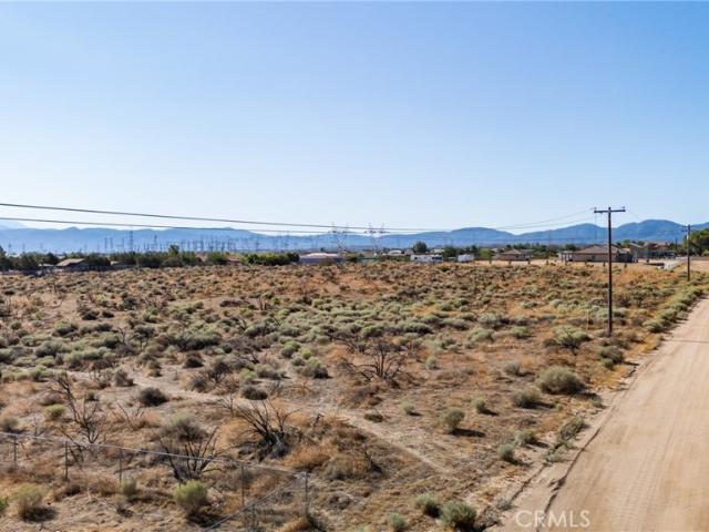44 Christina Rd, Oak Hills, CA 92344 | MLS #HD25194