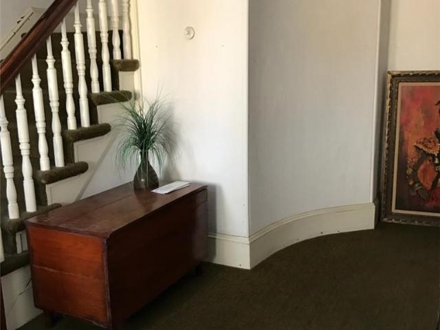 44 Constitution Street 2