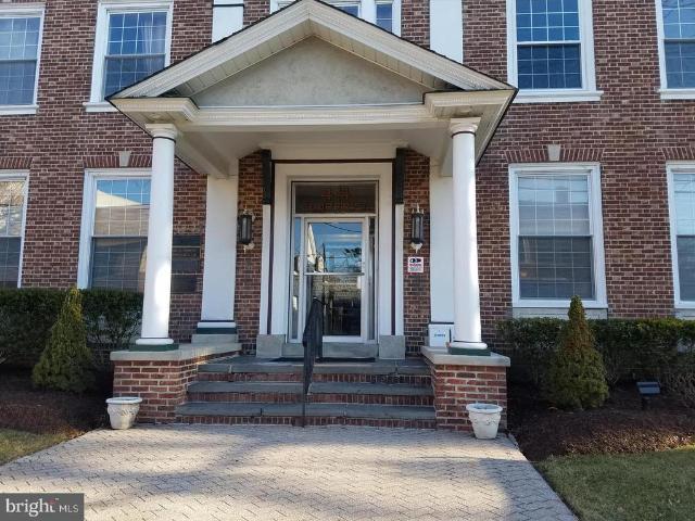 44 Cooper Unit 201 Street