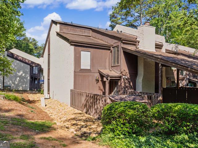 44 Cobblestone Creek