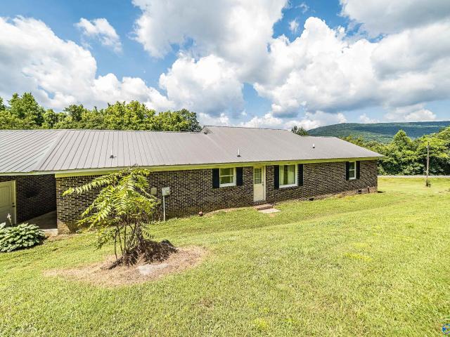 44 County Road 142