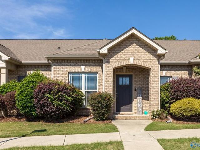 44 Cypress Point Dr, Huntsville, AL 35824