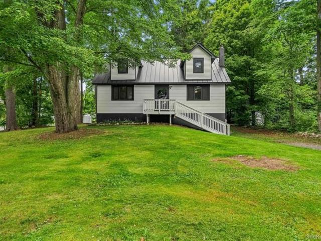 44 David Ln, Wurtsboro, NY 12790