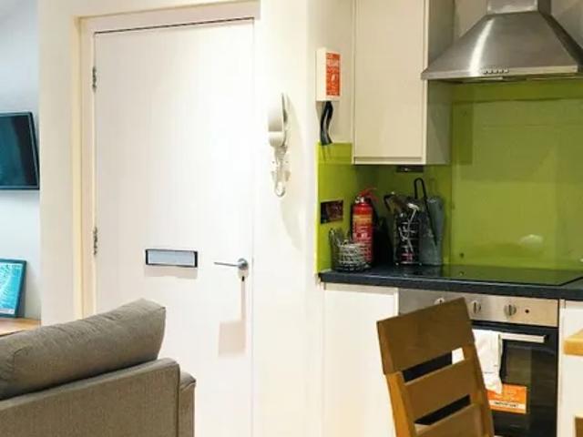 4/4 Dewar Place Lane | Studio apartment for rent #121439465 | Rentberry