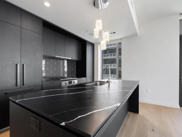 44 East Ave # 2307