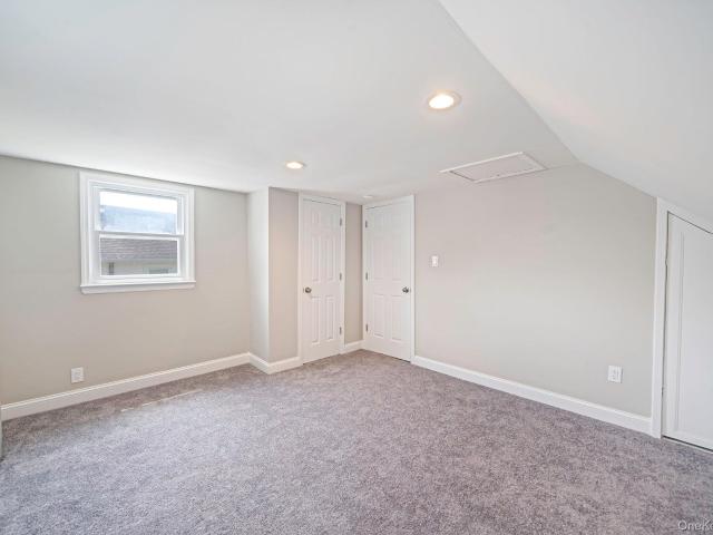 44 Elizabeth Ave, Smithtown, NY 11787 | MLS #1012