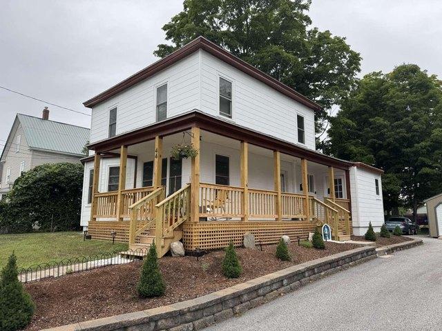 44 Emery St, Sanford, ME 04073