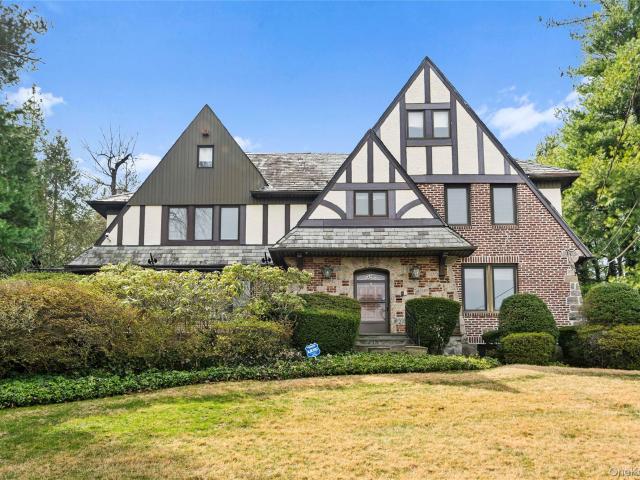 44 Fenimore Road