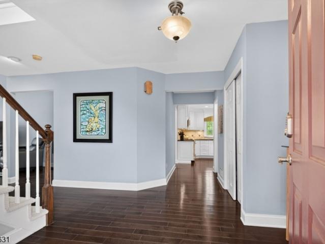 44 Fisher Dr