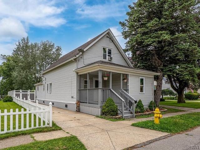 44 Frederick St, Buffalo, NY 14227