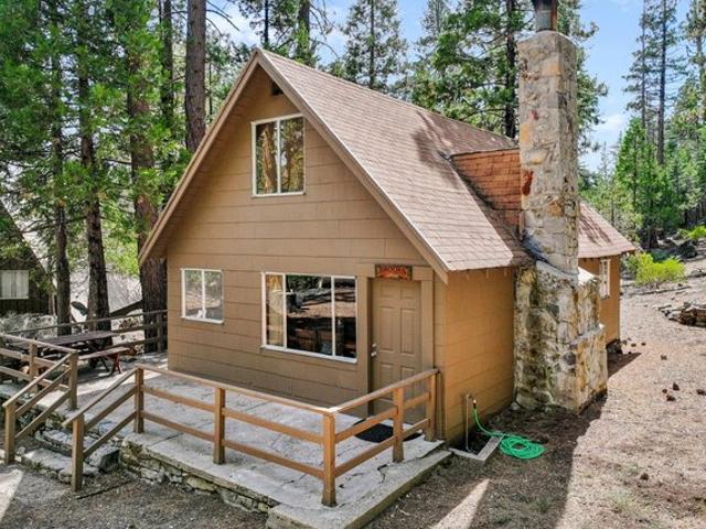 44 Gerle Crk, Pollock Pines, CA 95726