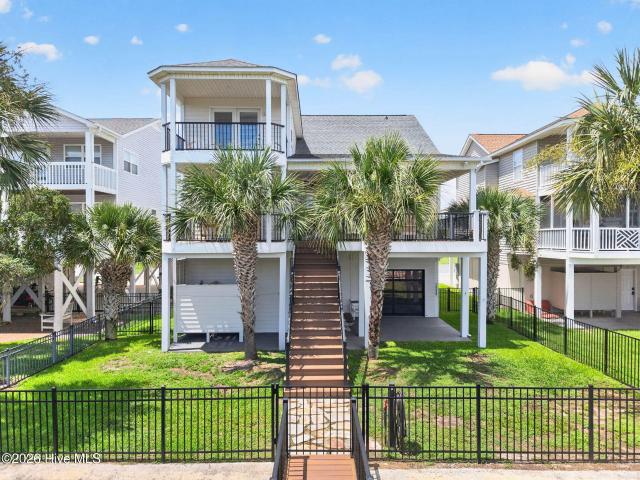 44 Goldsboro Street