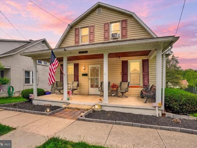 44 Glen Ave, Glen Rock, PA 17327