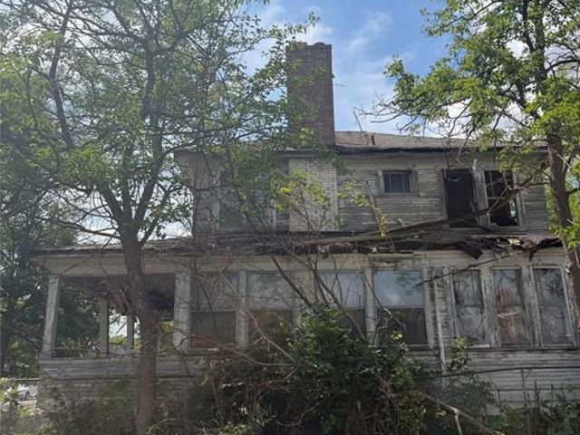 44 Grove Street