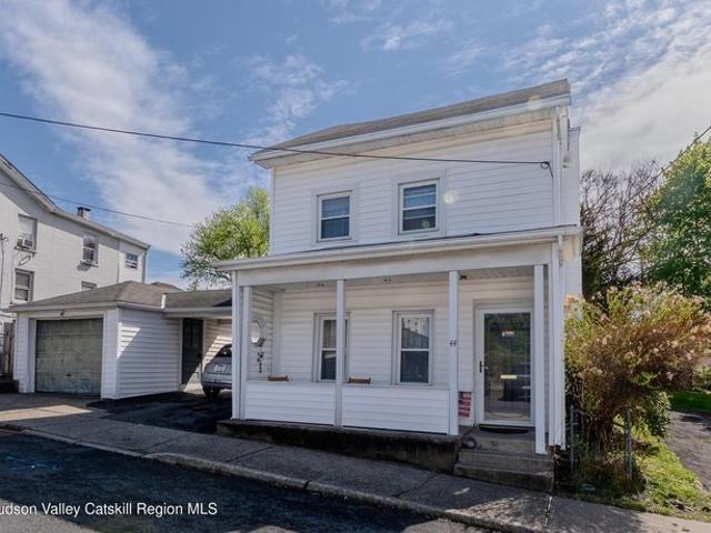 44 Hanratty St, Kingston, NY 12401