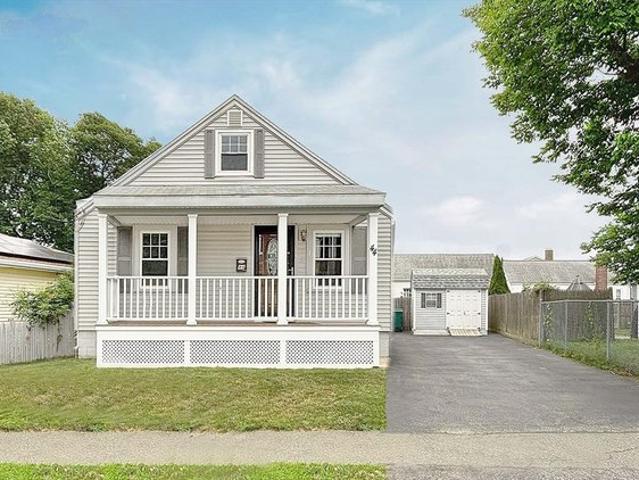 44 Harmon St, Lynn, MA 01905