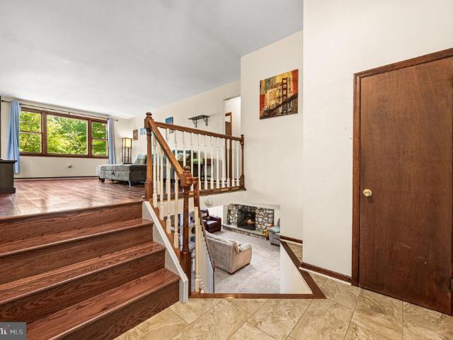 44 Hickory Drive