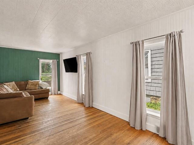 44 Highland Avenue