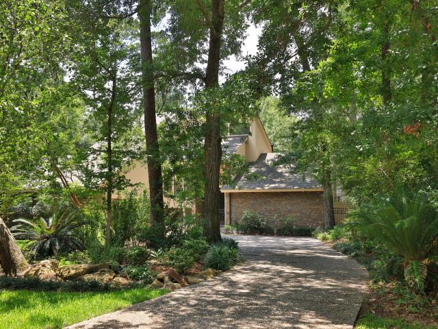 44 Indian Clover Drive