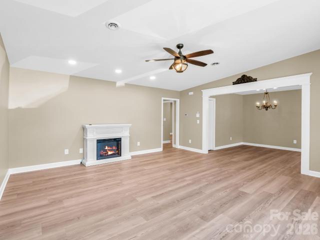 44 Jervey Road # 4C