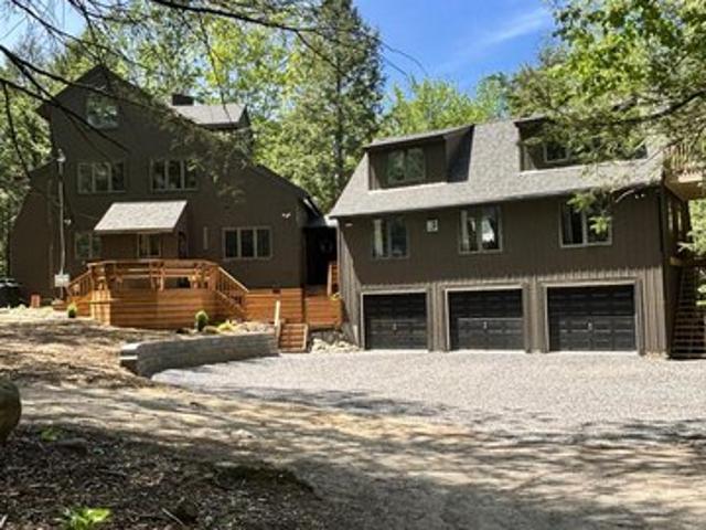 44 Johnson Rd, Windham, ME 04062