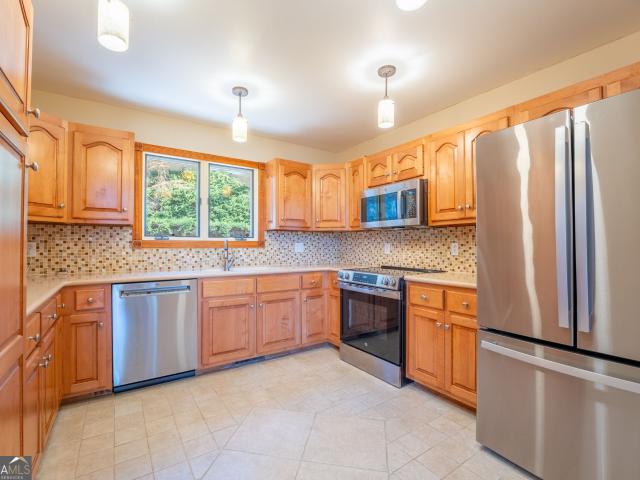 44 Juniper Trail