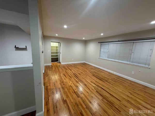 44 Judson Street 12B