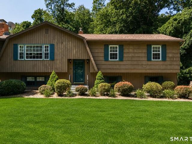 44 Juggernaut Rd, Prospect, CT 06712