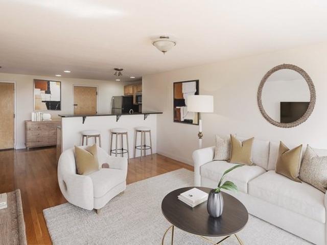 44 Lafayette Ave Apt 308, Chelsea, MA 02150