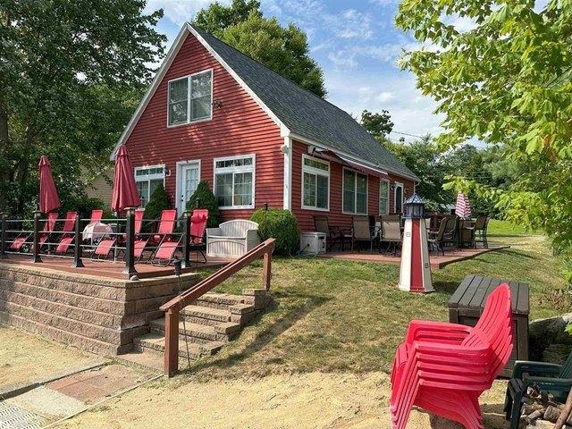 44 Lake Rd, Epsom, NH 03234