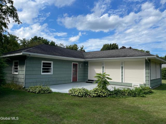 44 Meadowview Road