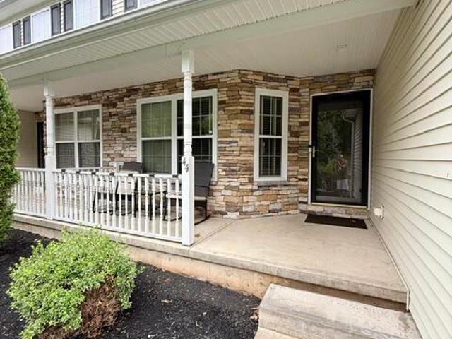 44 N Chestnut Drive
