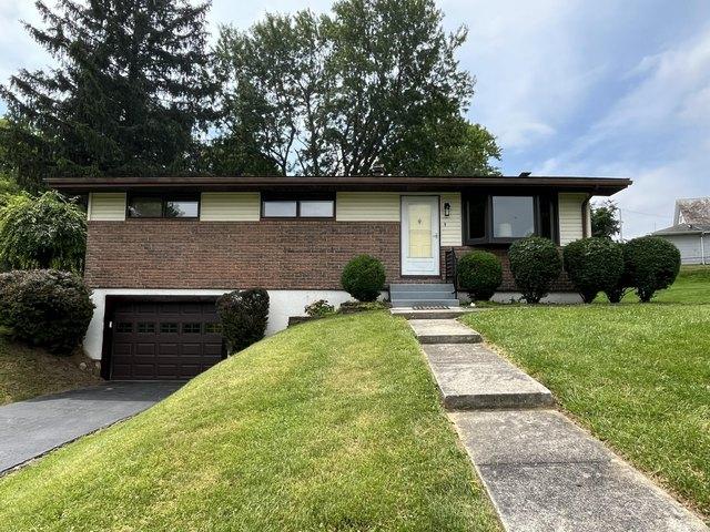 44 N West St, Thornville, OH 43076