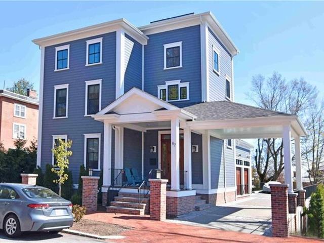 44 N Woods Trl, South Kingstown, RI 02879
