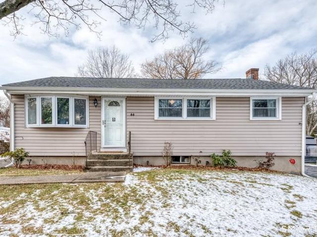 44 Nachilly Dr, New Britain, CT 06053