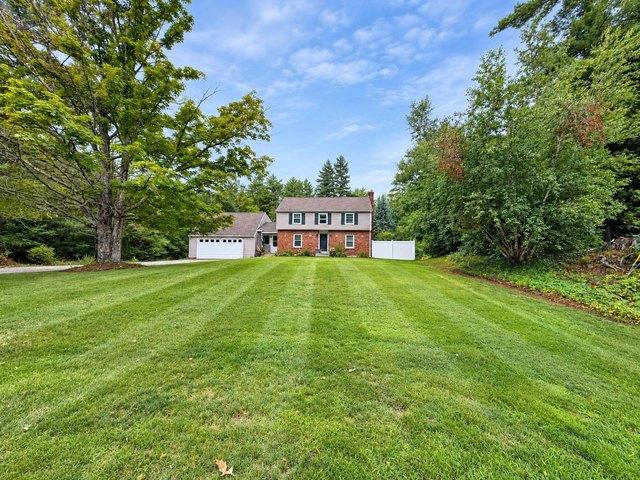 44 North Rd, Deerfield, NH 03037