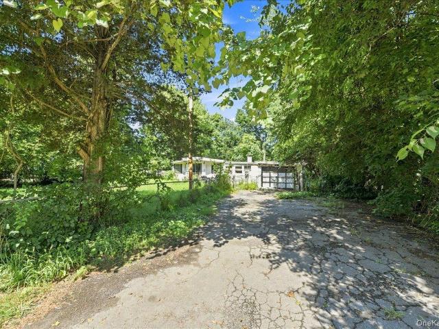 44 Oak Drive