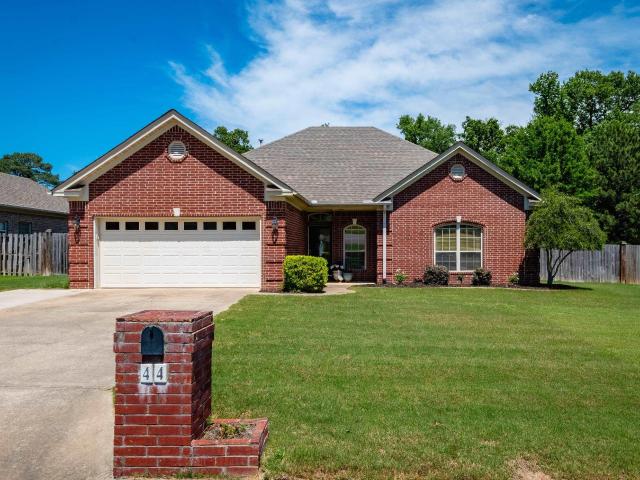 44 Oakbrooke