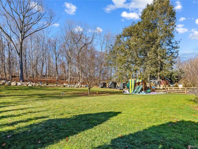 44 Oakridge Road
