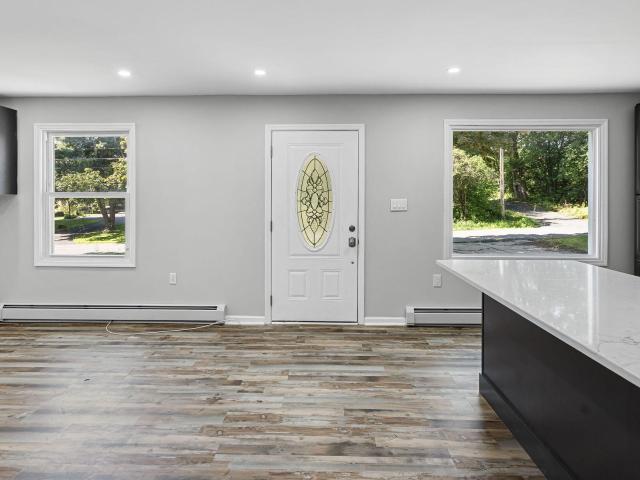 44 Onderdonk Road