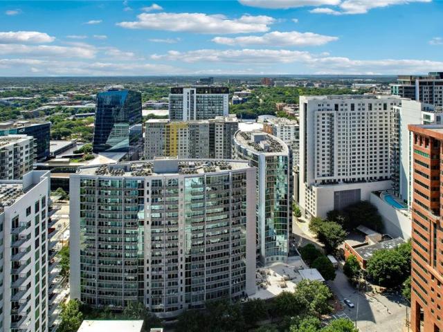 44 Peachtree Place NE 626