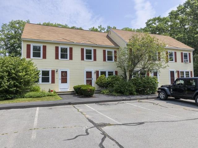 44 Powder Mill Dr Unit 44, Kennebunk, ME 04043