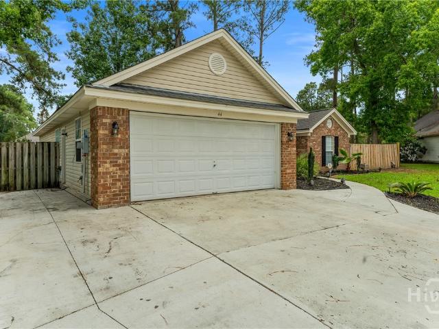 44 Plantation Court