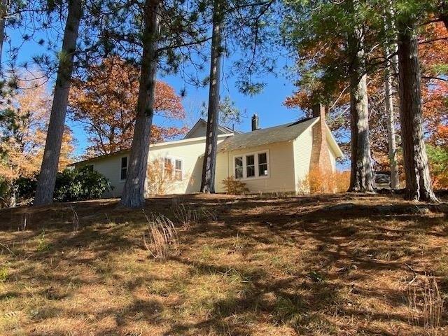 44 Pleasant View Rd, Bradford, NH 03221
